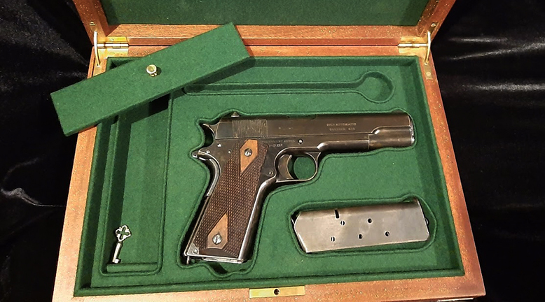 CMR Classic Firearms :: Colt 1911 Pistol Presentation Display Case. Ref ...