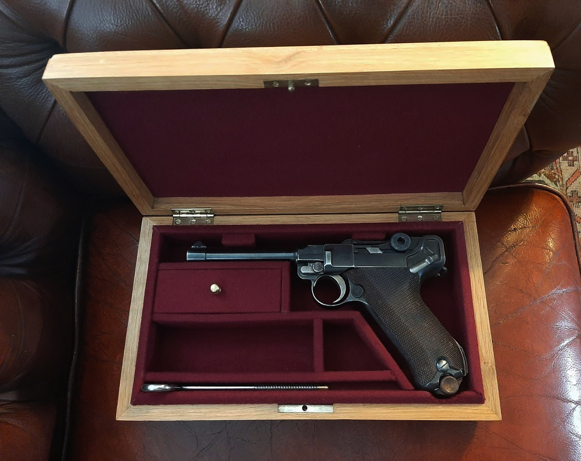 CMR Classic Firearms :: Colt 1849 Model Vintage Wood Gun Box case. Ref.#02c