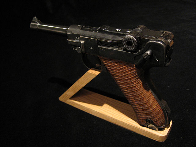 CMR Classic Firearms :: Luger Pistol Parabellum Display Case Ref.#O1E